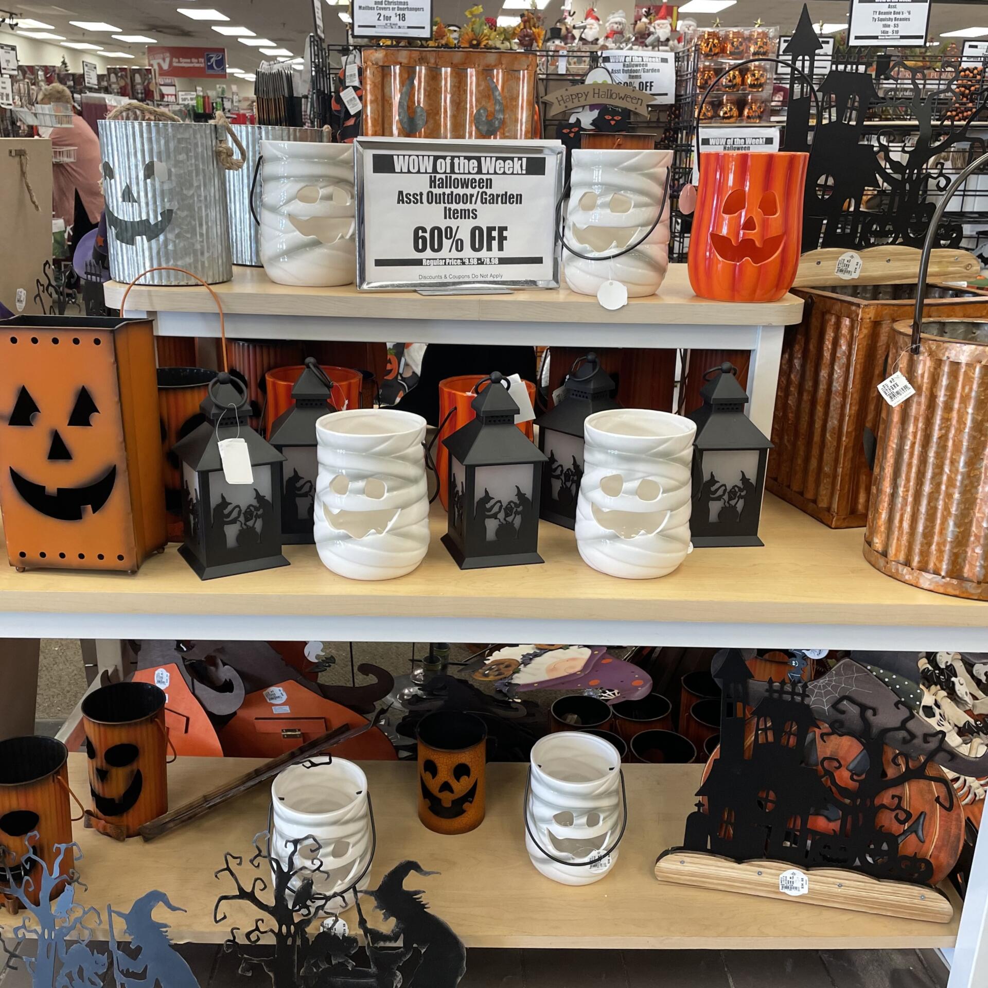 Bewitching Halloween Décor Ideas for Your Home - Hamrick's, Inc.