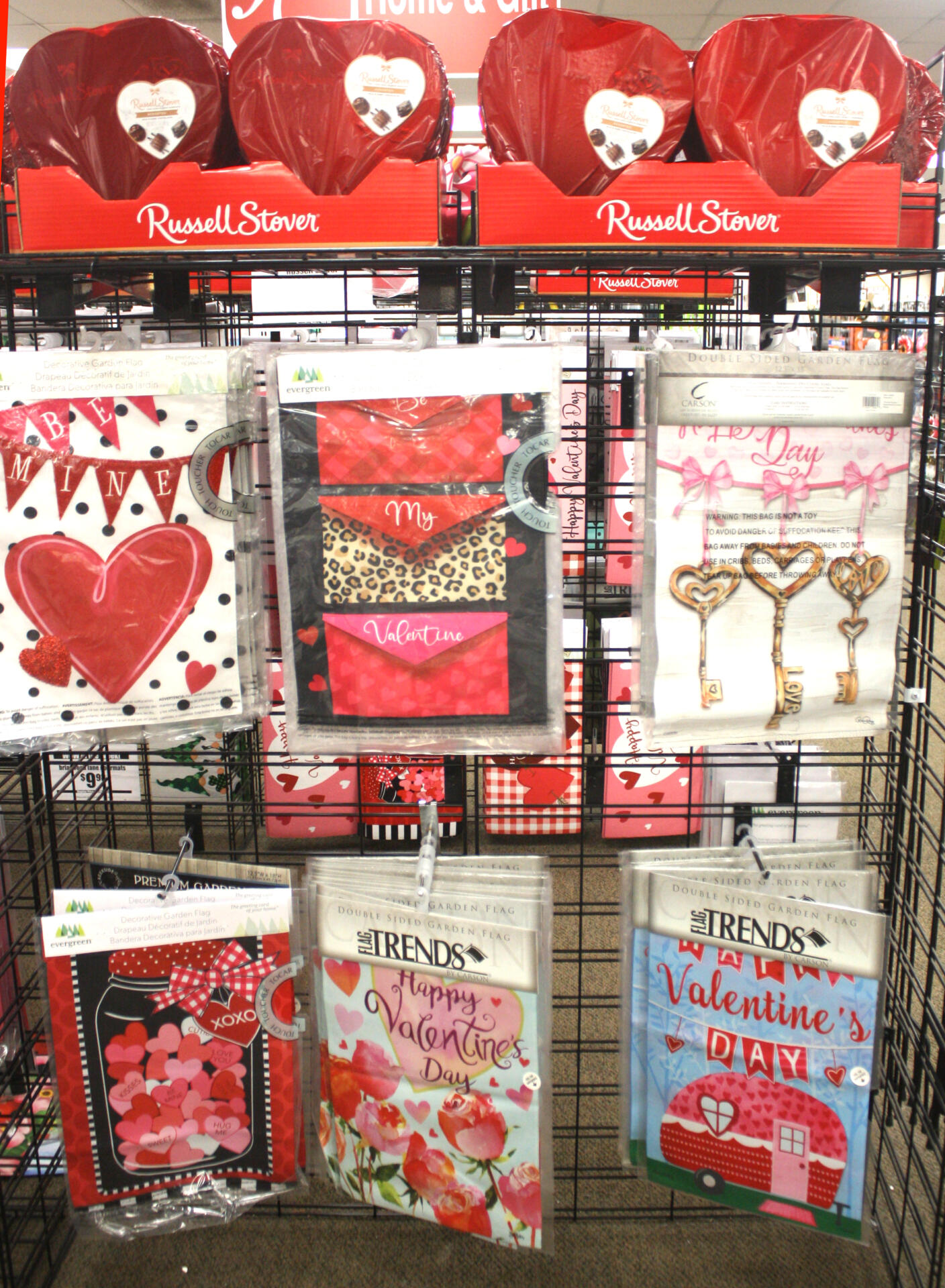 Sweet Decor for the Ultimate Valentine’s Day Setup - Hamrick's, Inc.